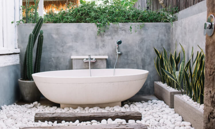 rustic outdoor bath ideas